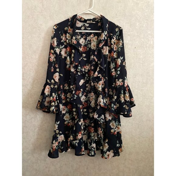 entro | Tops | Entro Womens Medium Thin Blue Floral Kimono | Poshmark